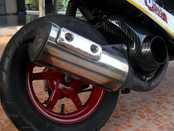 ประกาศ!! ขาย HONDA ZOOK 50 cc. ญี่ปุ่น สีขาวมุก เครื่อง HONDA DIO af 28 ...