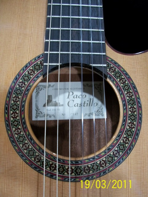 ประกาศ!! ************************* กีตาร์คลาสสิคสเปน Paco Castillo